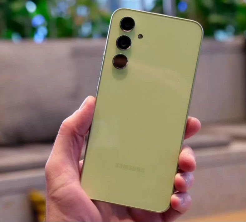 Samsung Galaxy A54 5G 256 Gb - 5800 лей