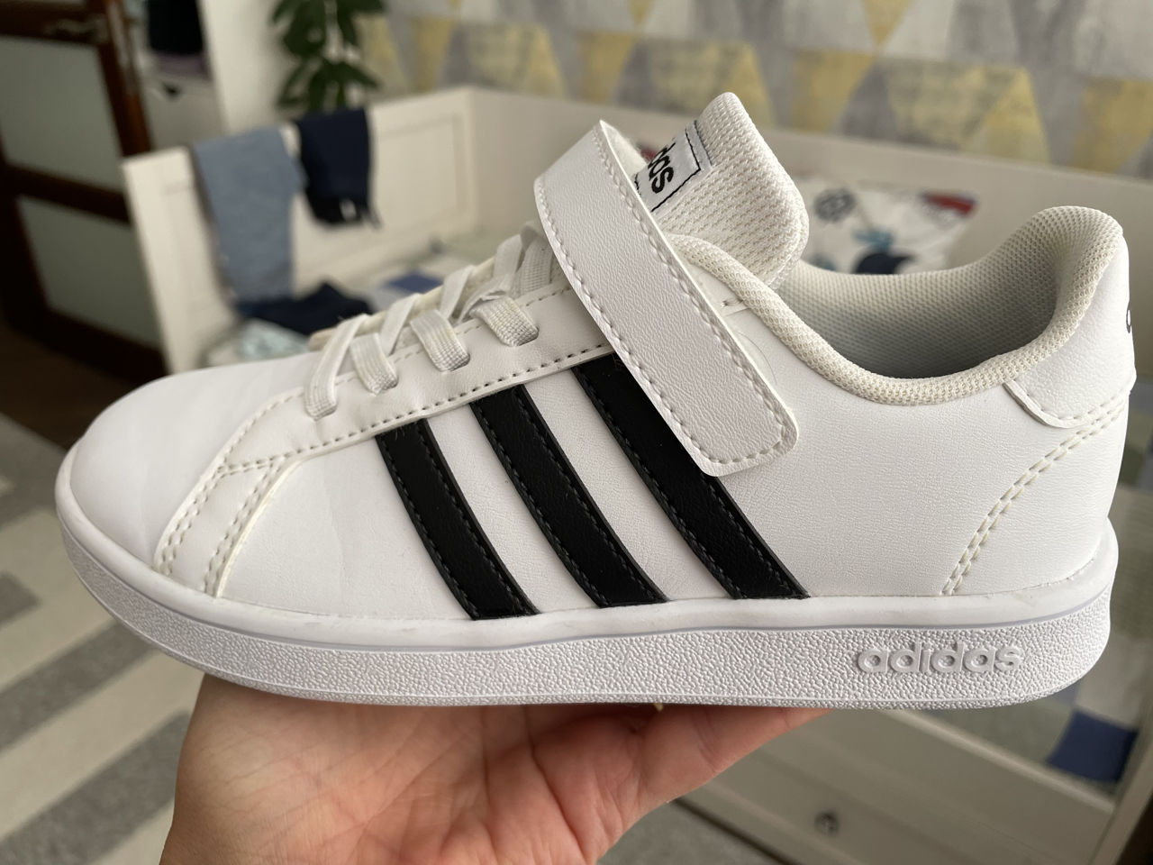 Adidas marimea 32