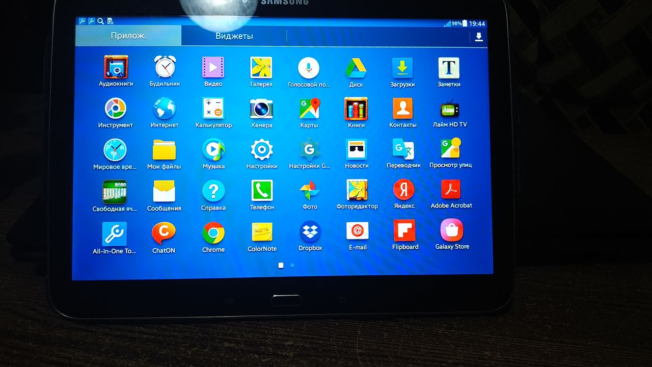 Продам Samsung GT-P5200 Galaxy Tab 3 10.1