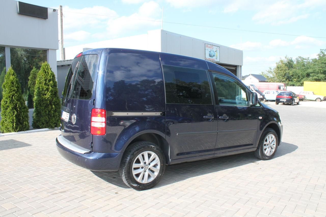 Volkswagen Caddy an. 2012 cu rulaj 205000 km, Diesel, 7300