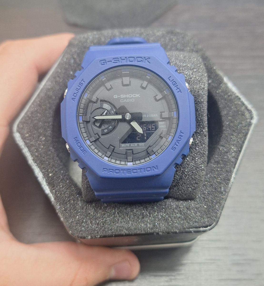 G-Shock GA2100