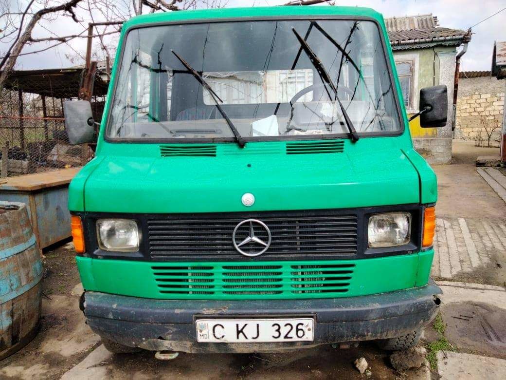 Mercedes 310 d
