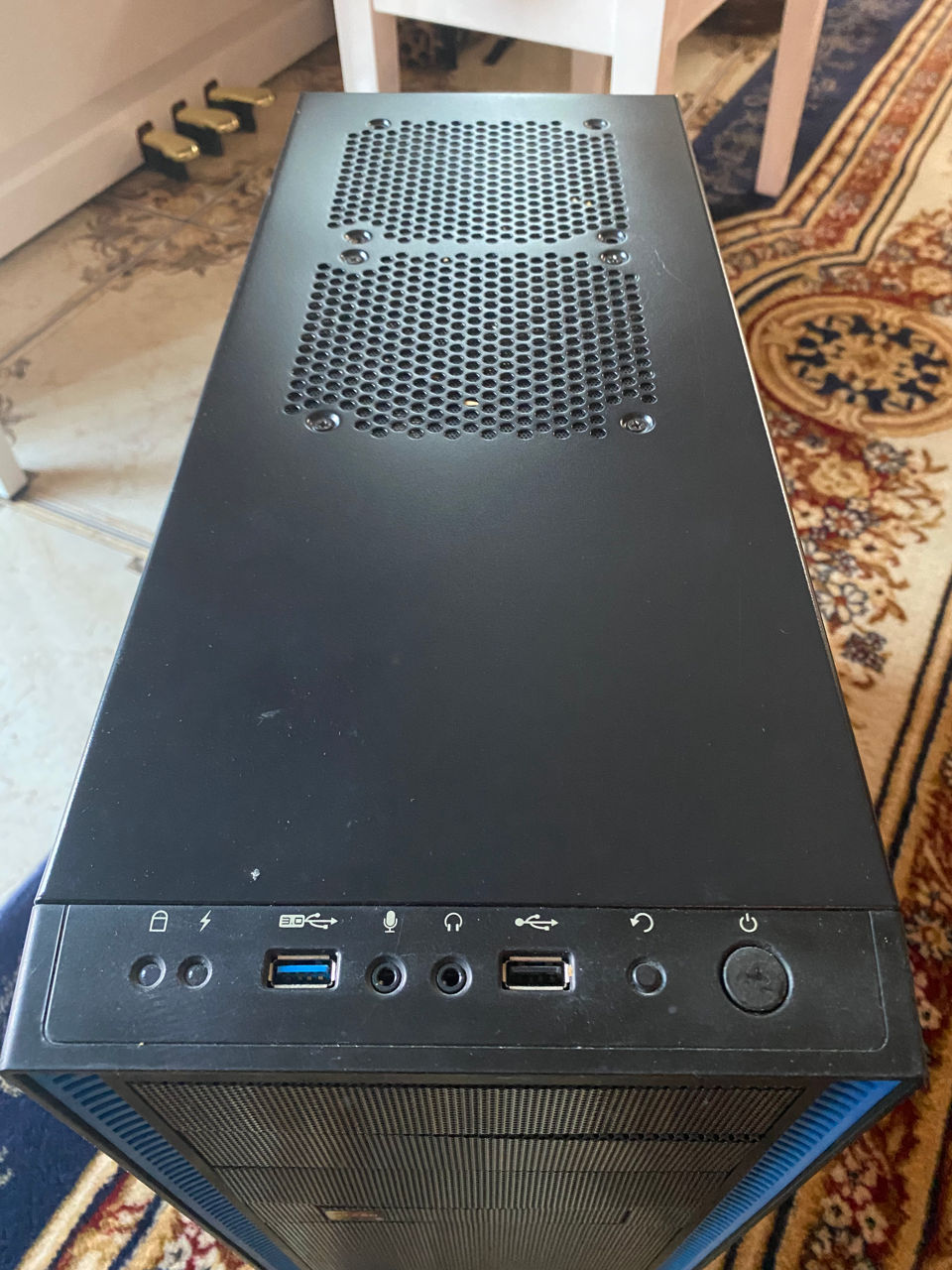 Se vinde PC performant - Perfect pentru gaming și multitasking!