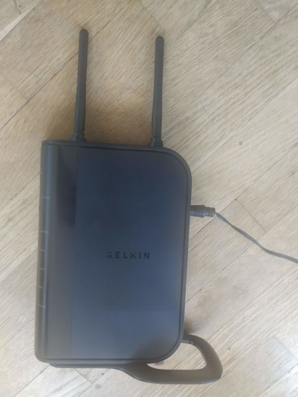 Belkin, WiFi ADSL router = 200 lei