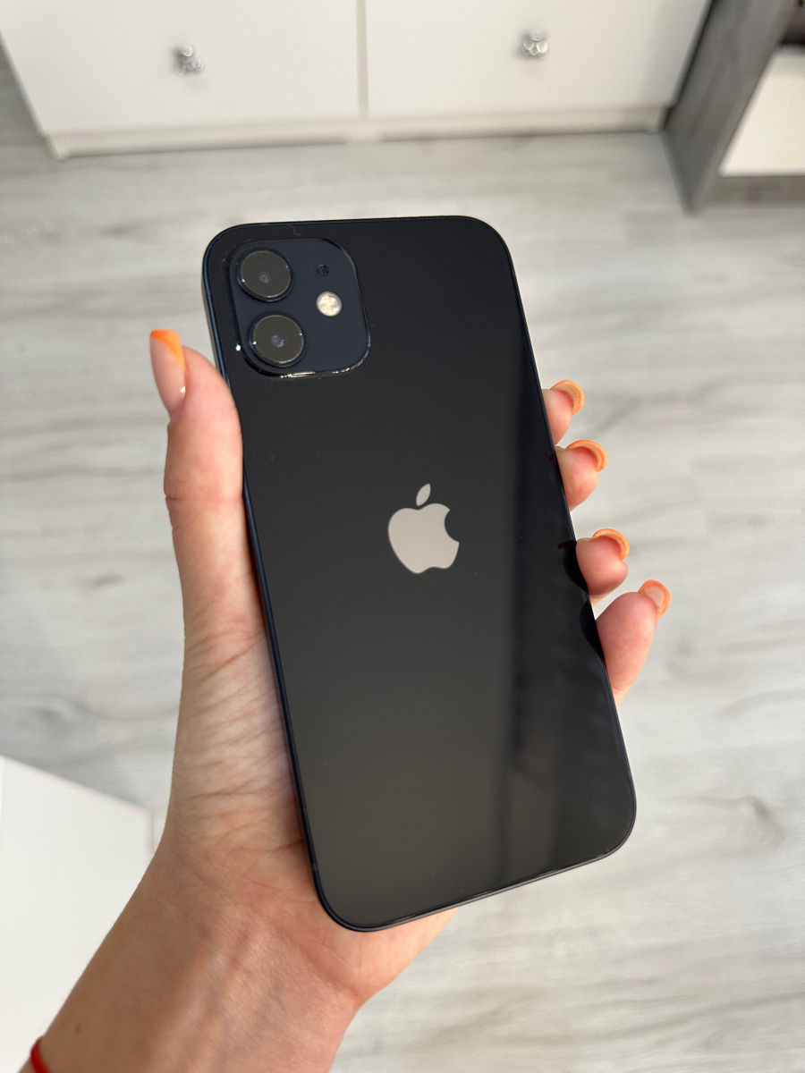 iPhone 12 black в идеальном состоянии