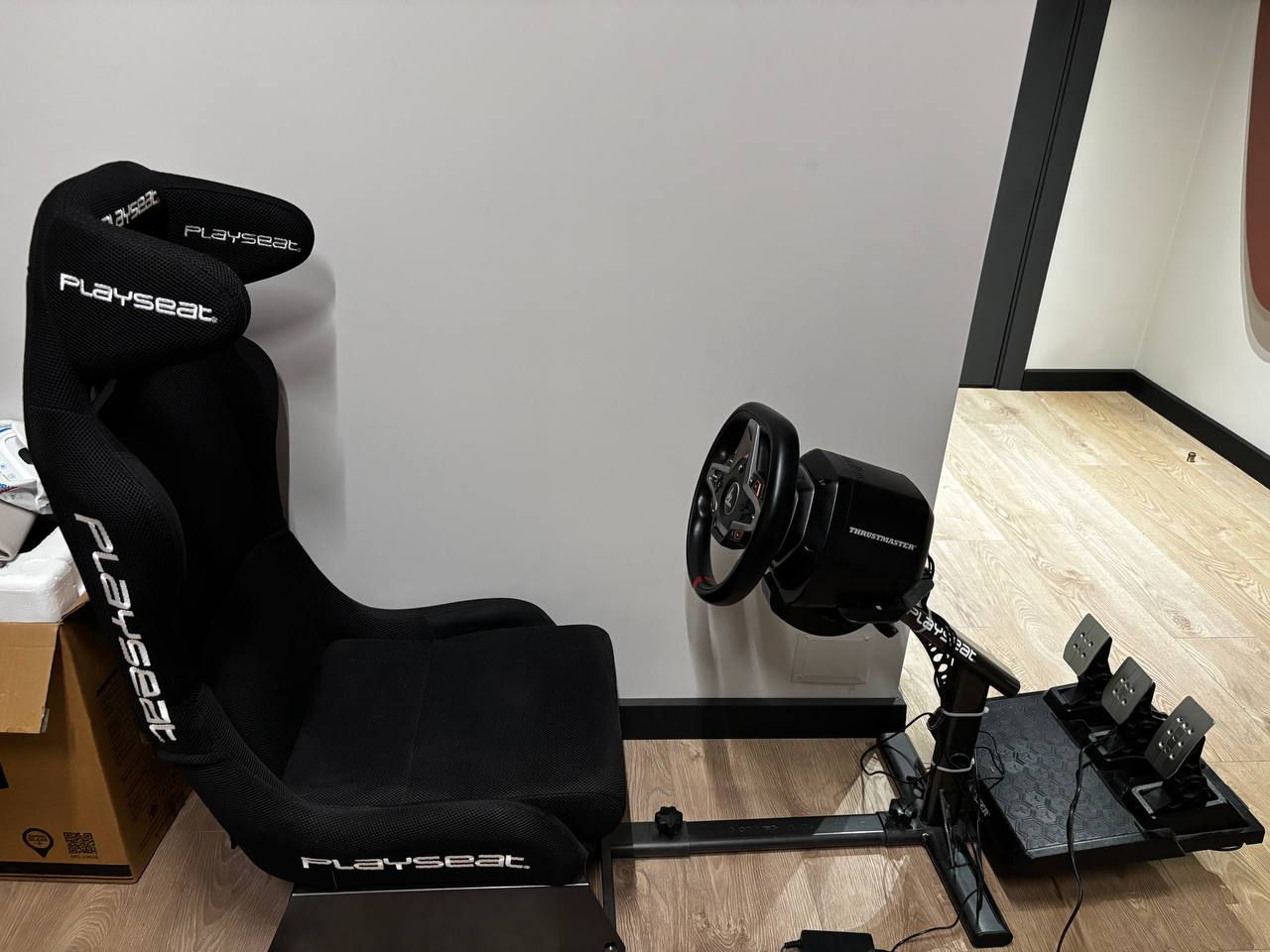 Simulator de curse Gaming Playseat Evolution PRO ActiFit + Volan ...