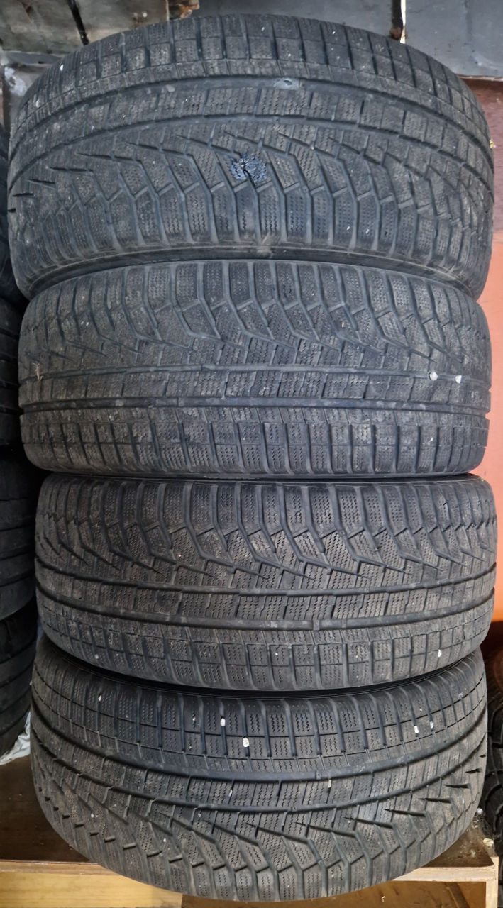 255/45 R20
