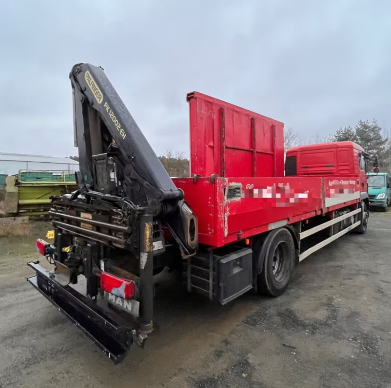 Man TGM + MANIPULATOR an. 2010 cu rulaj 500000 km, Diesel, 22500