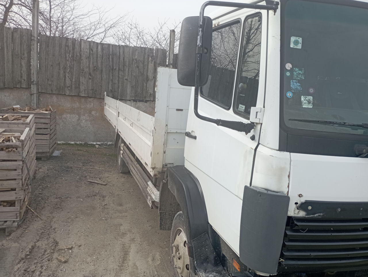 Mercedes 814 an. 1997 cu rulaj 550000 km, Diesel, 6500