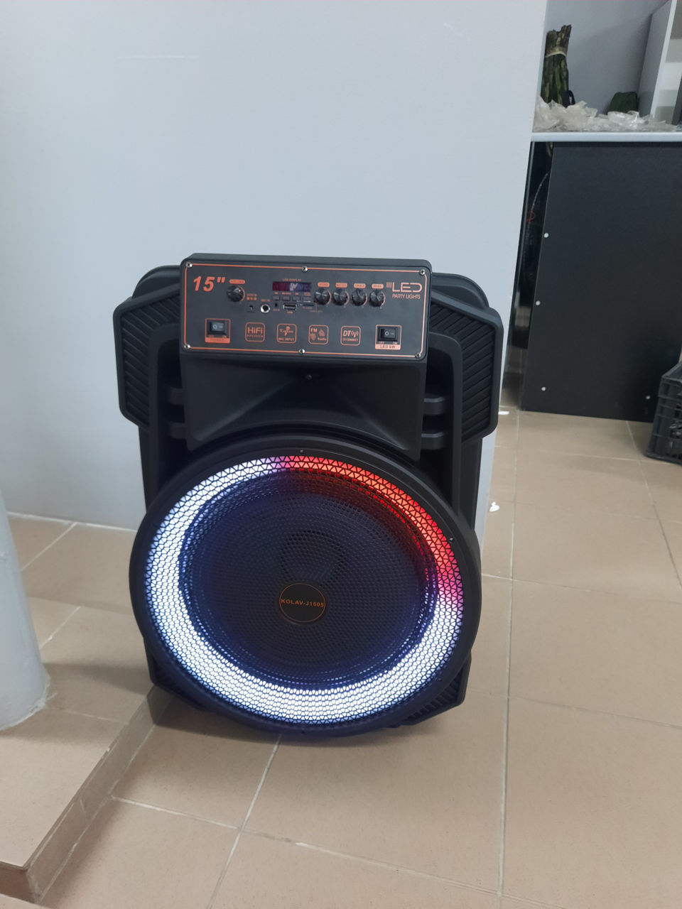 Boxa mare cu acumulator 5 ore microfon la 400 W ,Blueetooth,MP3 ...