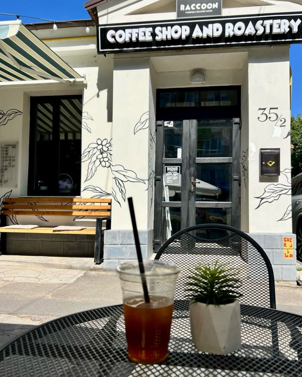 Afacere gata – cafenea cu terasă!