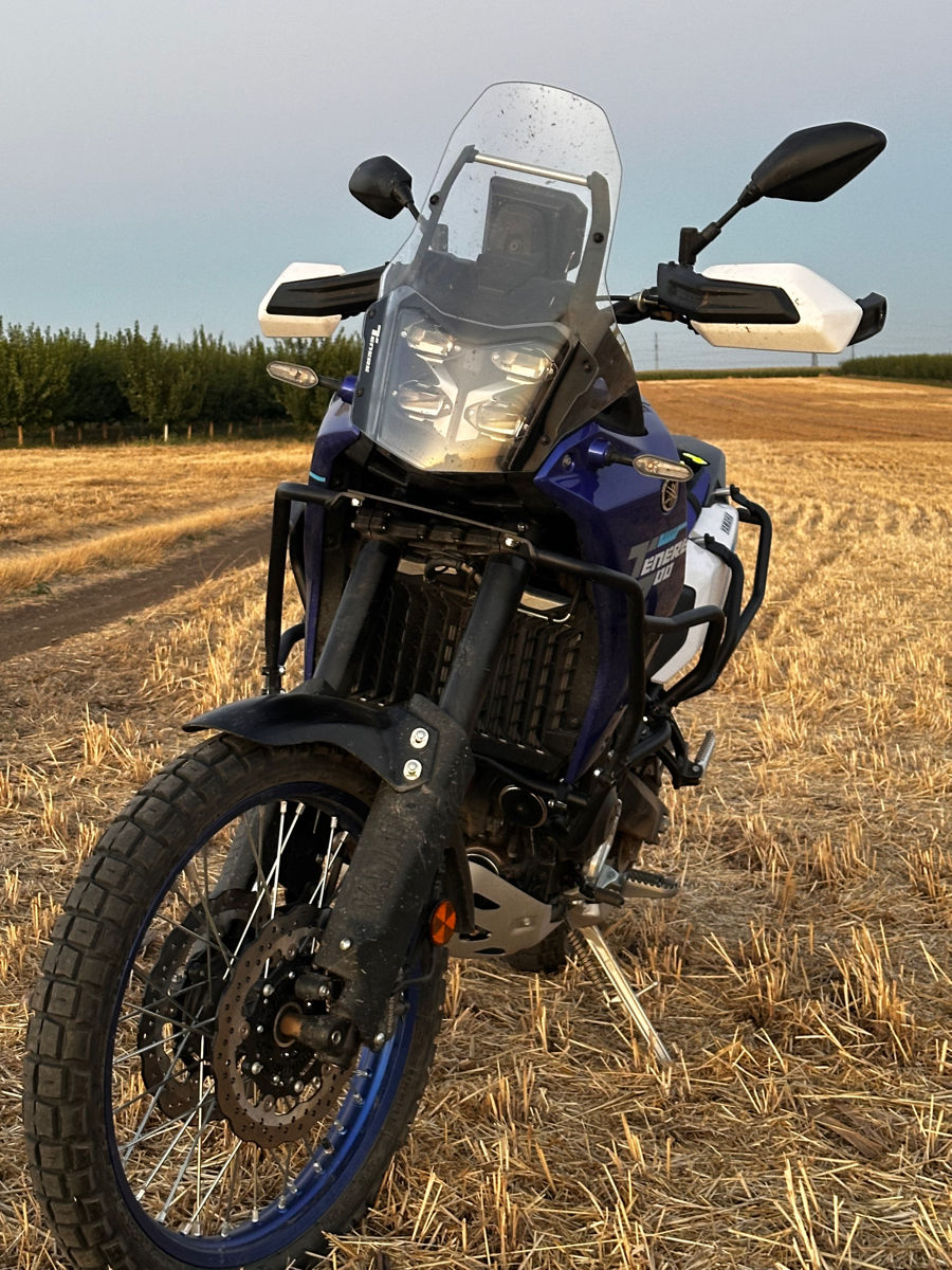 Yamaha tenere700 an. 2025 cu rulaj 4000 km, 12000