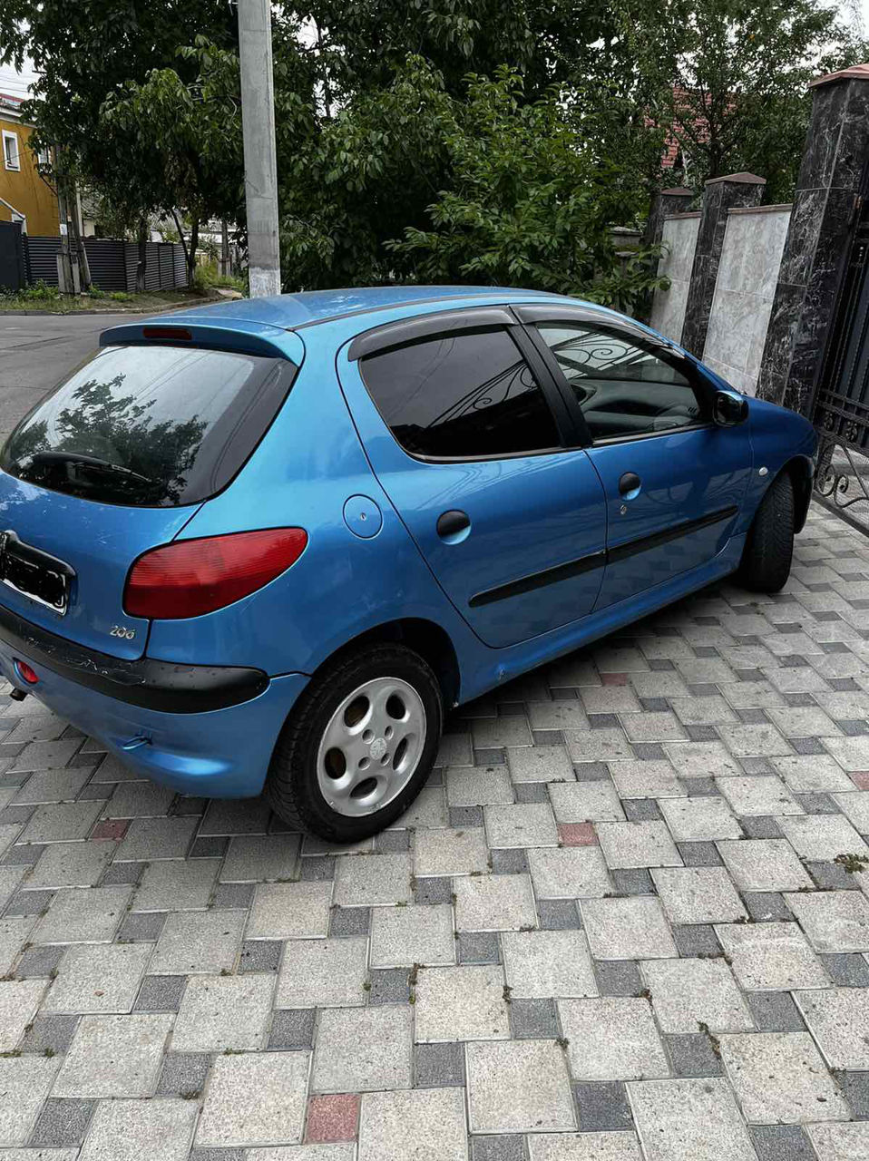 Peugeot 206