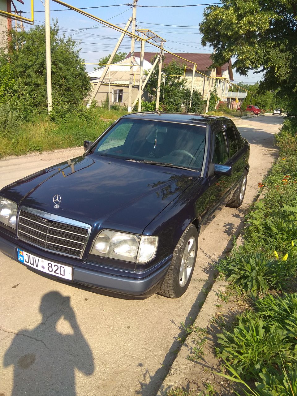 Mercedes Series (W124)