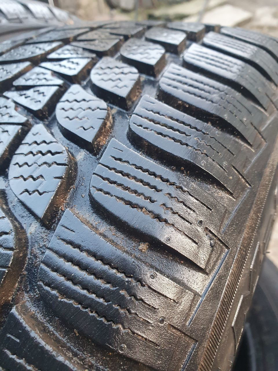 225/45/ R19- Bridgestone.2018г.