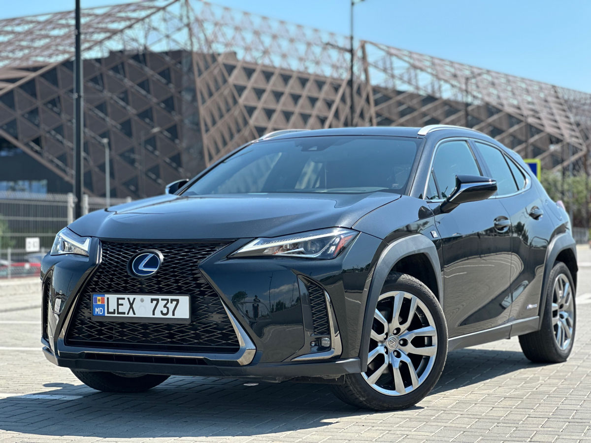 Lexus UX