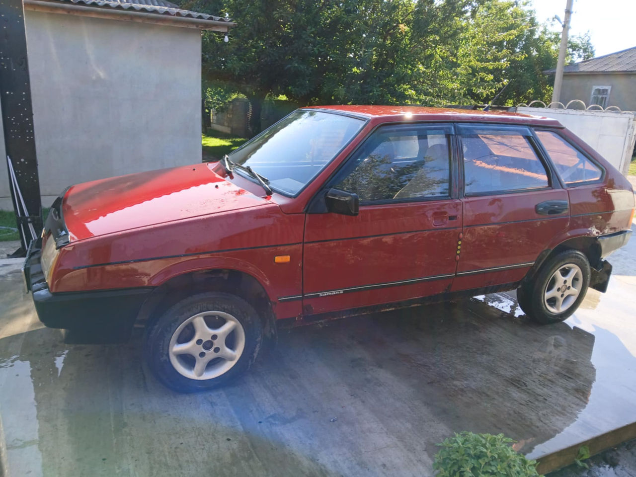 Lada / ВАЗ 2109 1997 г. с пробегом 10000 км, Бензин, 15000 MDL