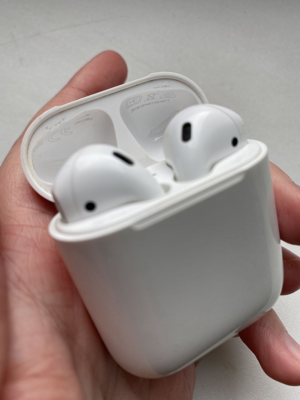 продам airpods