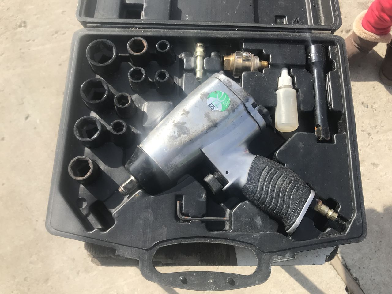 Instrument profesional pe aer, cu set special