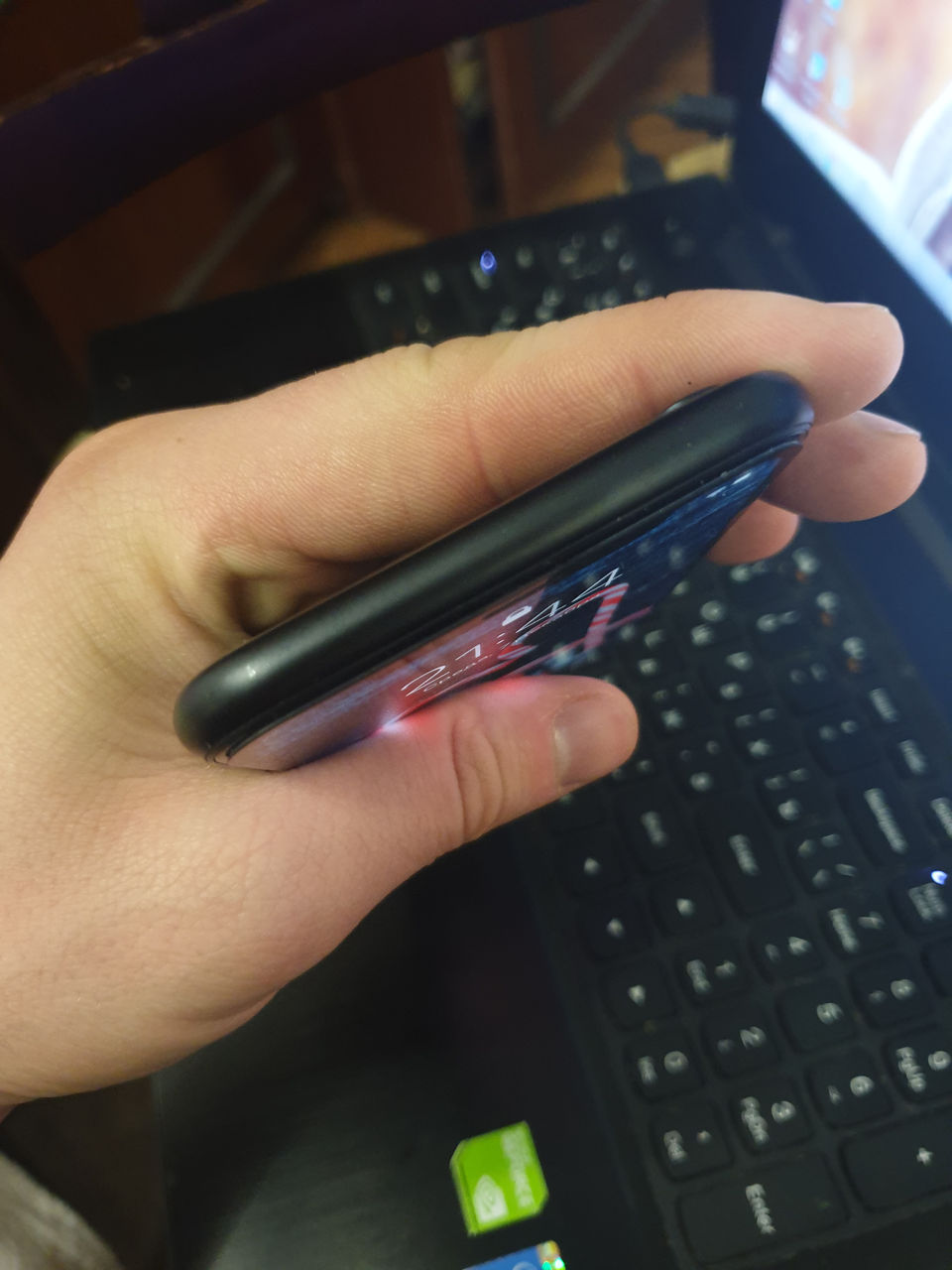 Продаю IPhone 10XR