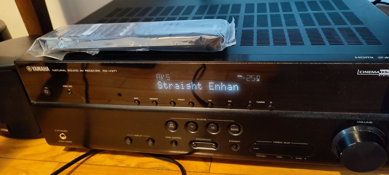 Yamaha RX-V371