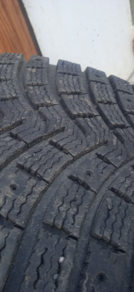 R19 265/50 Michelin 4 Buc