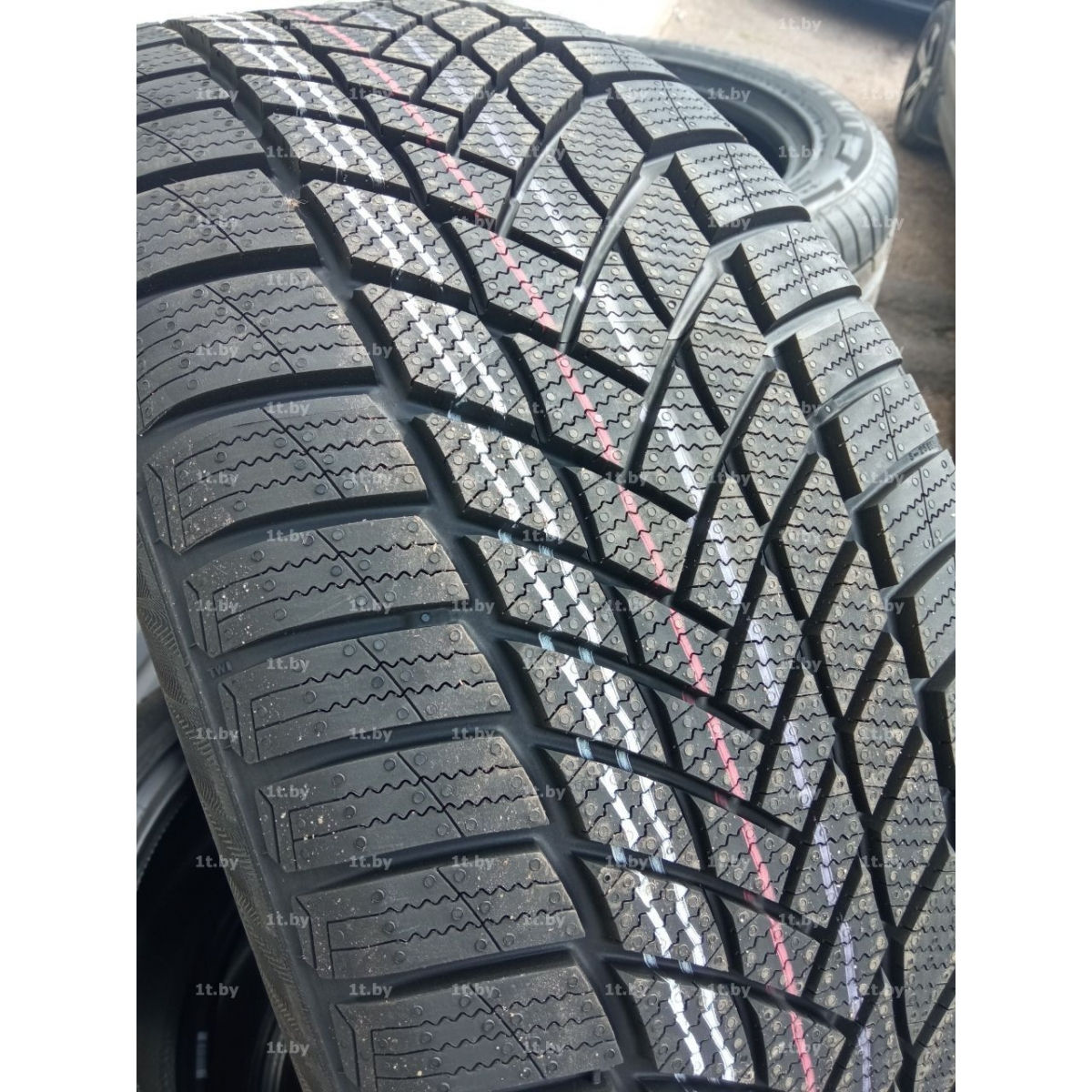 Anvelope iarna 215/60 R16 99H XL Matador MP-93 Nordicca