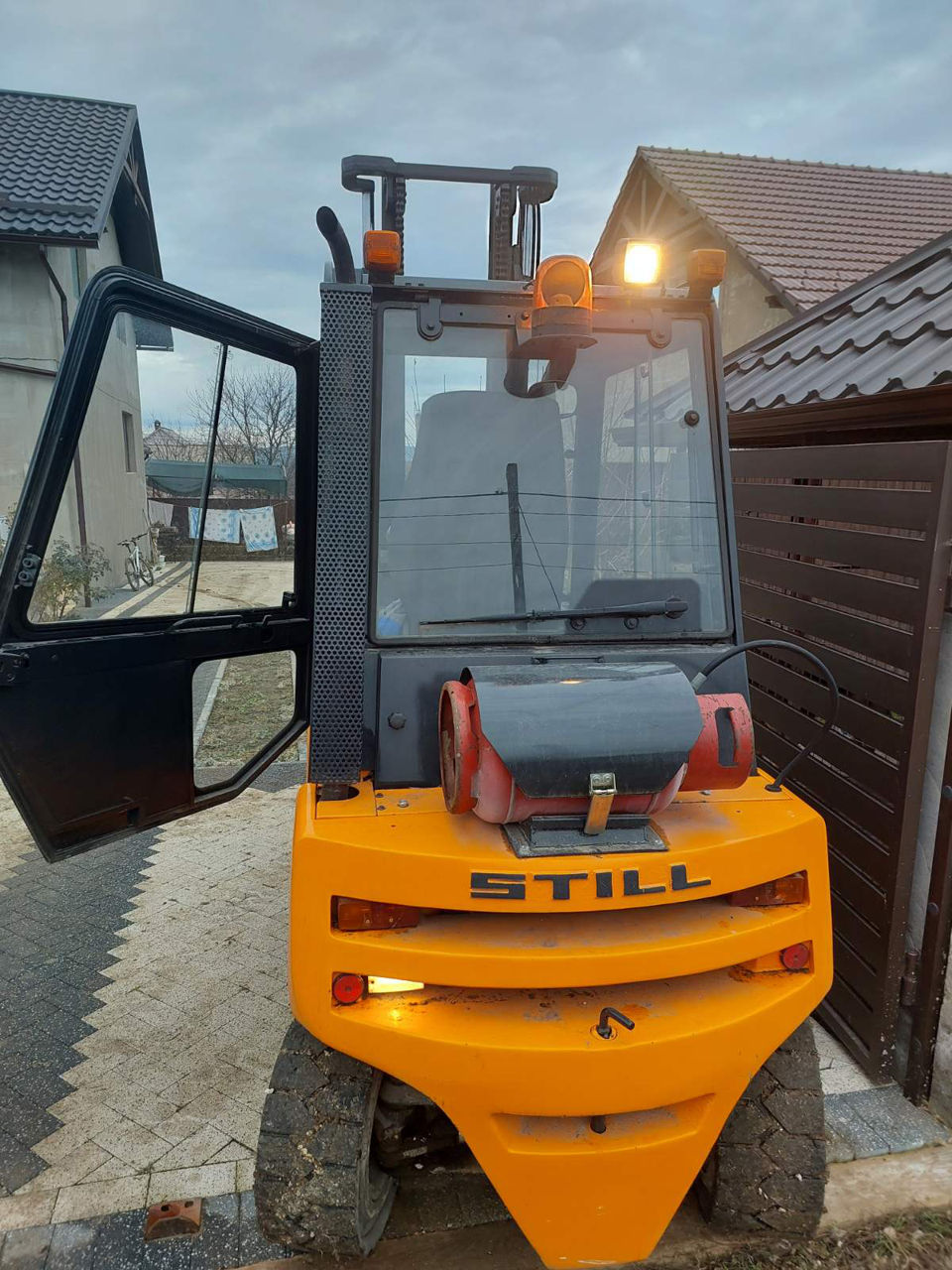 stivuitor cu furca, Still R70-25T