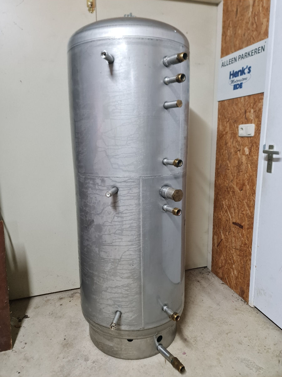 Puffer vas de inox/ буферный накопитель