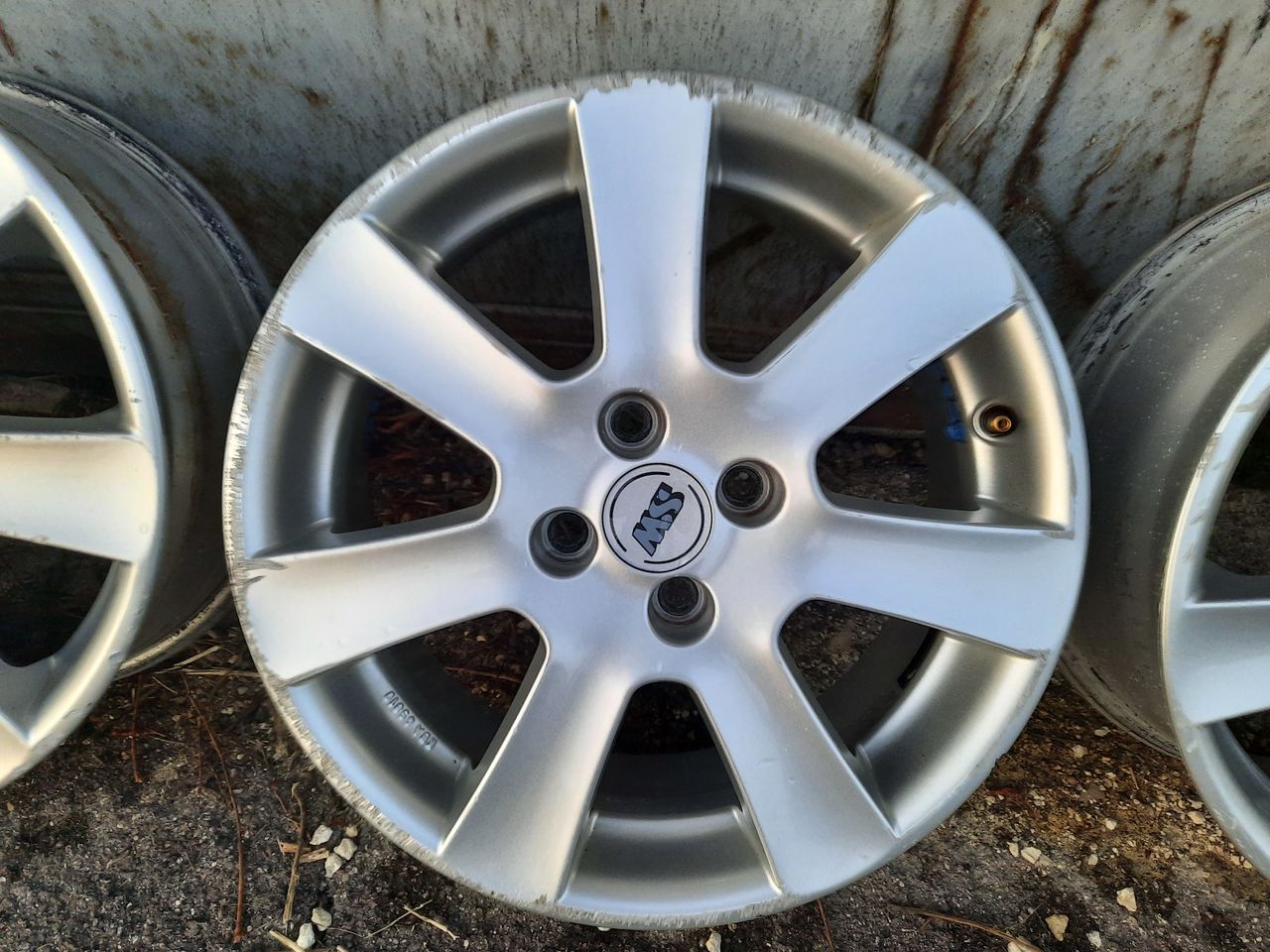 диски r16 4x100