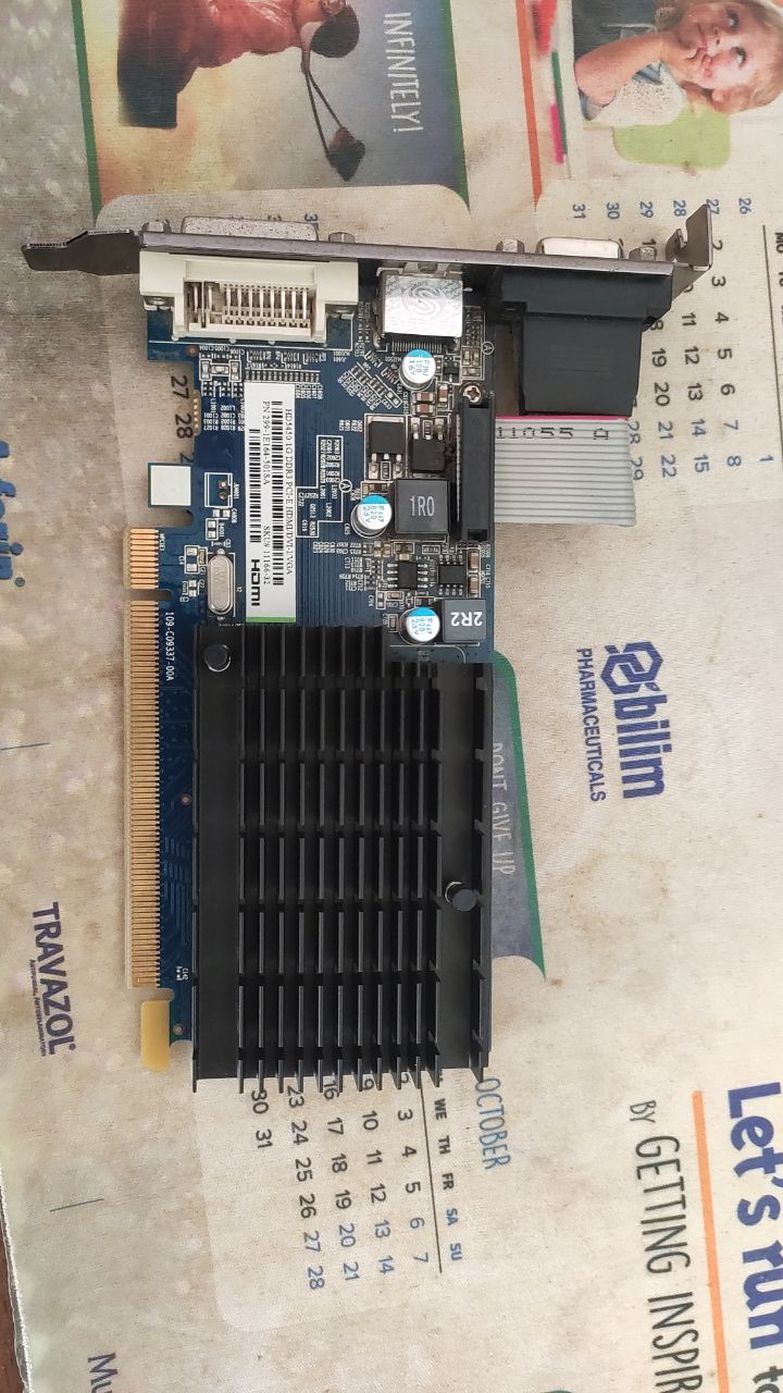 Продам офисные видеокарты в отличном состоянии!