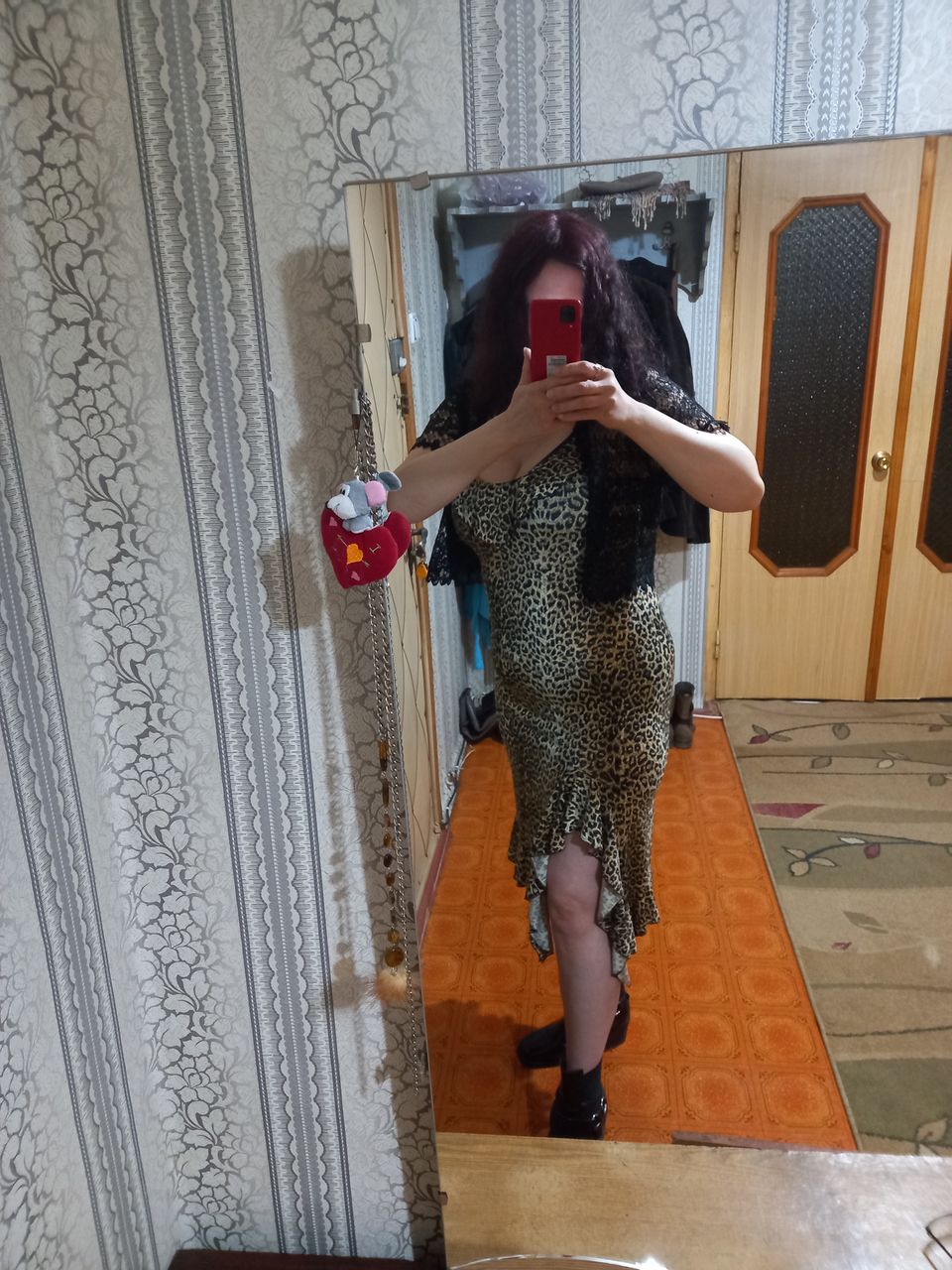 Bruneta-fac cunostinta!/Брюнетка-знакомлюсь!