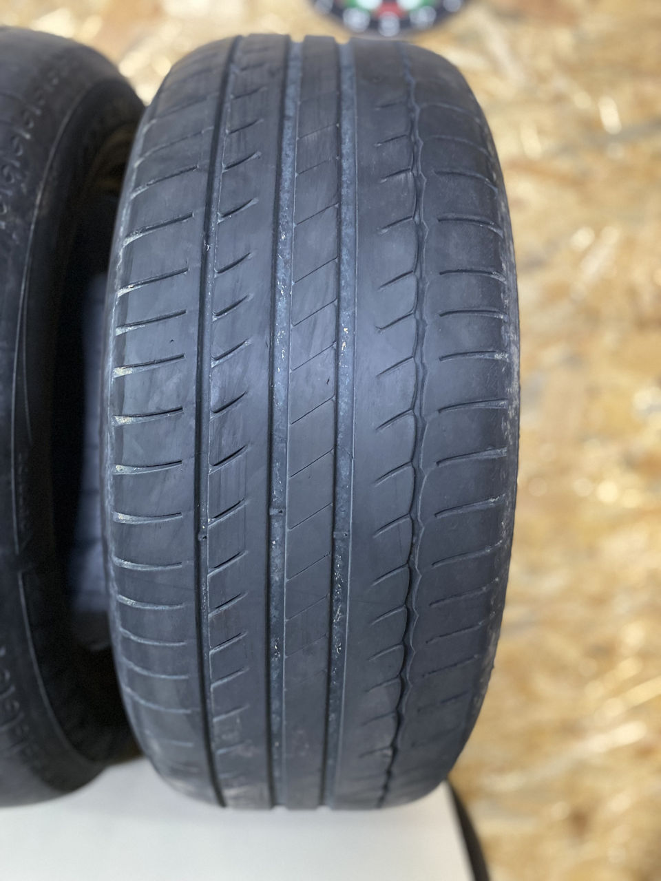 Michelin R16 215/55