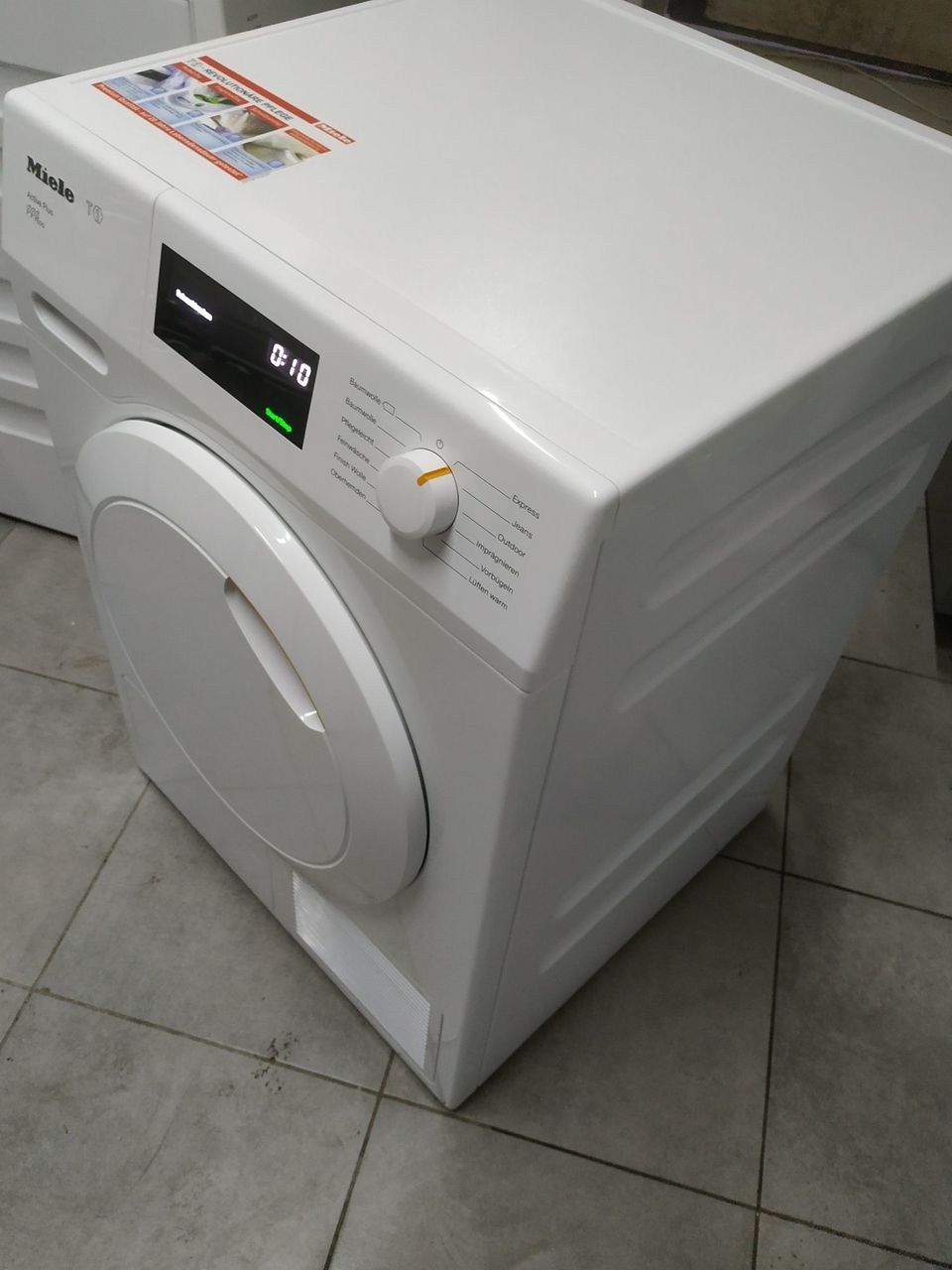Компрессорная сушильная машина Miele T1 на 8 кг, в идеальном состоянии!