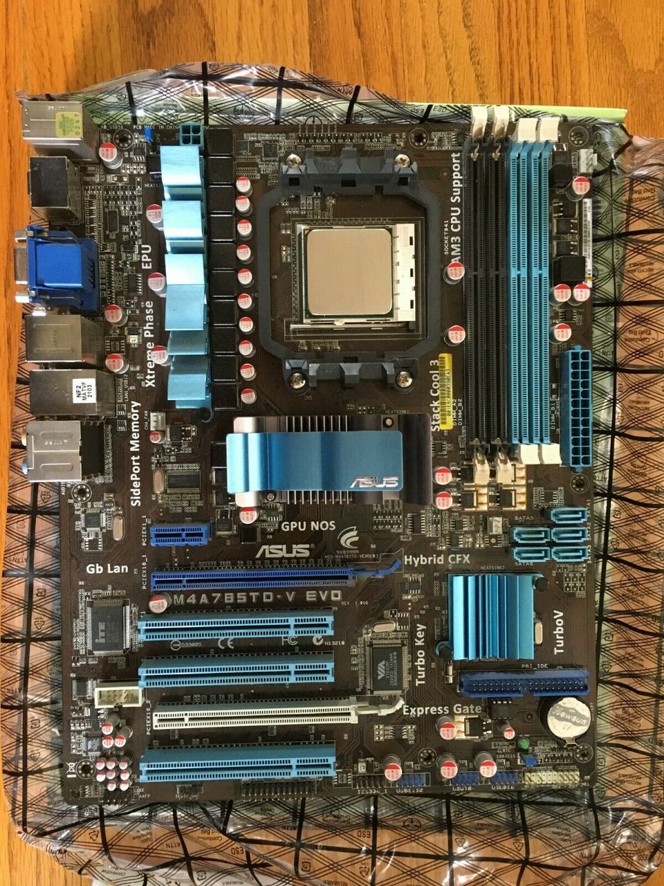 Материнская плата ASUS M4A785TD-V EVO, DDR3, socket AM3, отличное ...