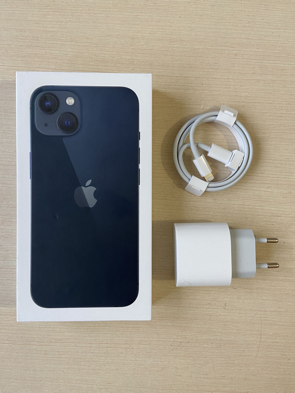 iPhone 13 Midnight 128GB