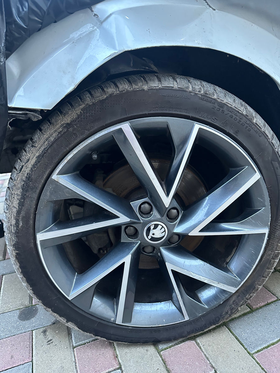 jante skoda superb r19