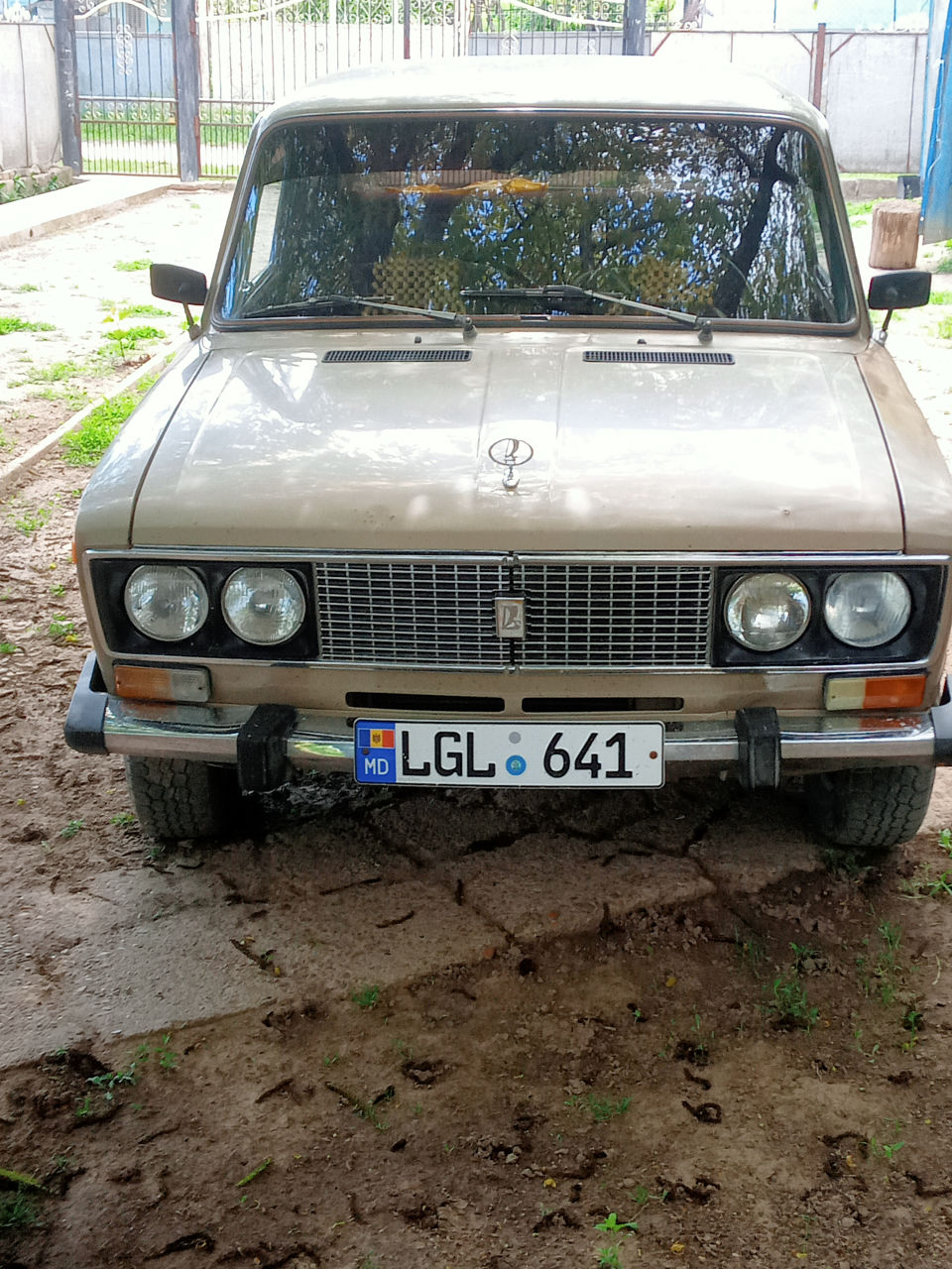 Lada / ВАЗ 2106 1989 г. с пробегом 70500 км, Газ / Бензин (пропан), 20000 MDL