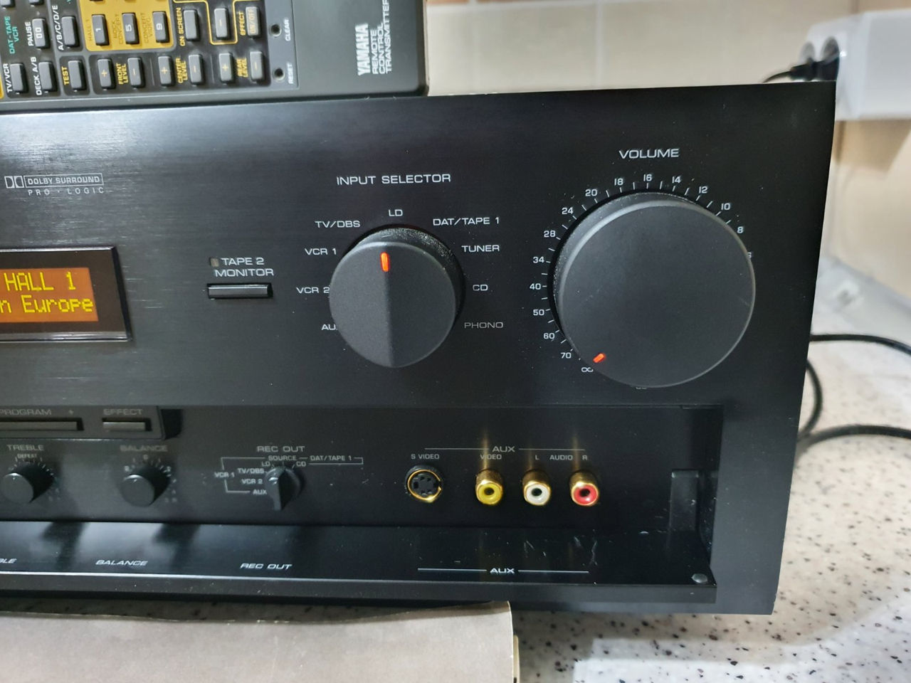 Yamaha DSP- A 1000 усилитель.