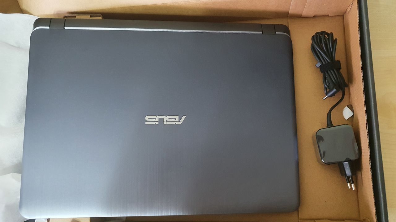 Nou Asus x507ma