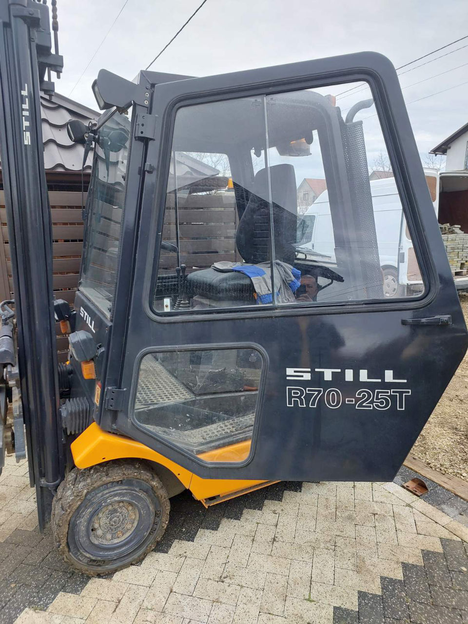 stivuitor cu furca, Still R70-25T