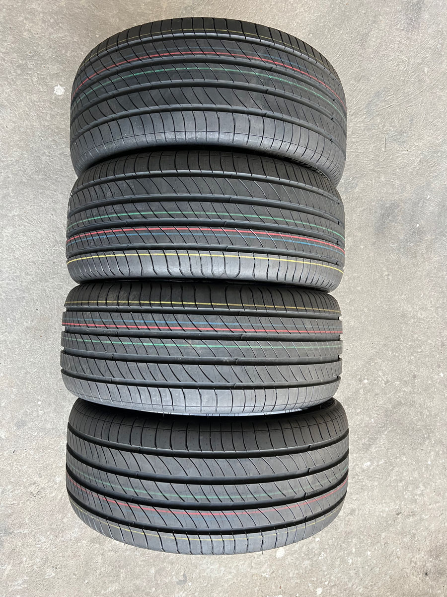 235/45 R20 Michelin noi