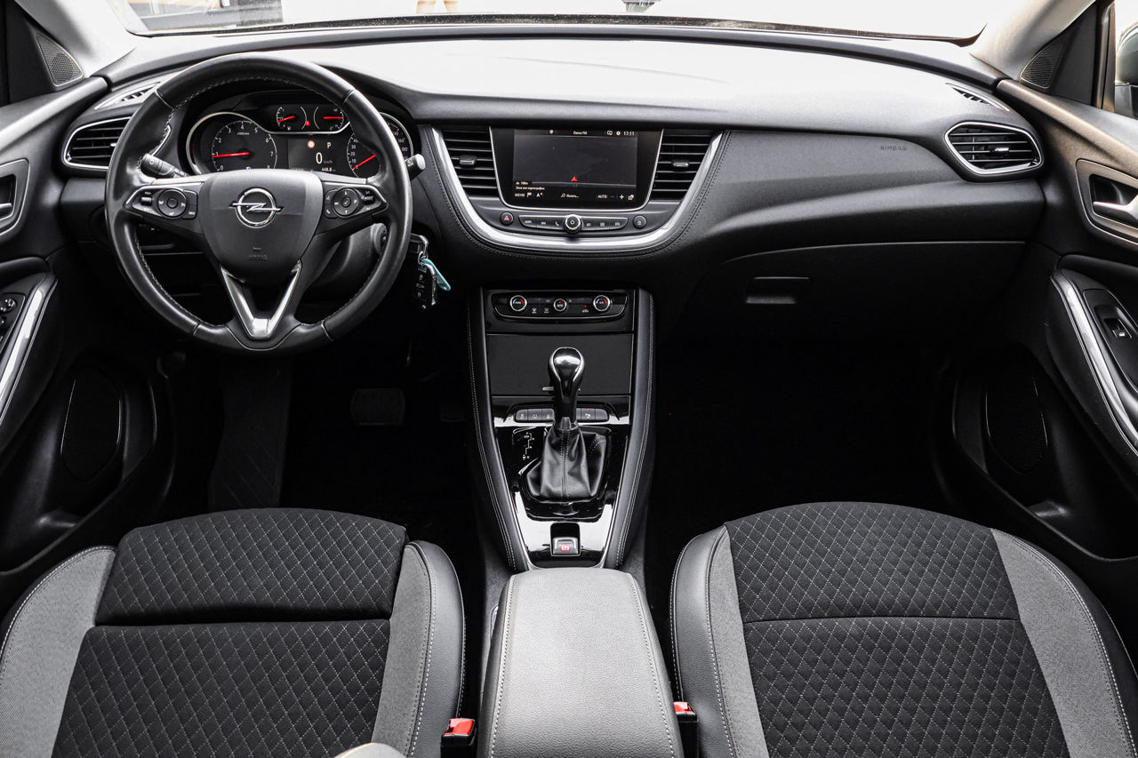 Opel Grandland X an. 2020 cu rulaj 82100 km, Diesel, 14950