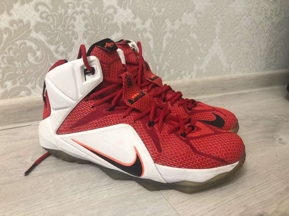 Nike Lebron 12