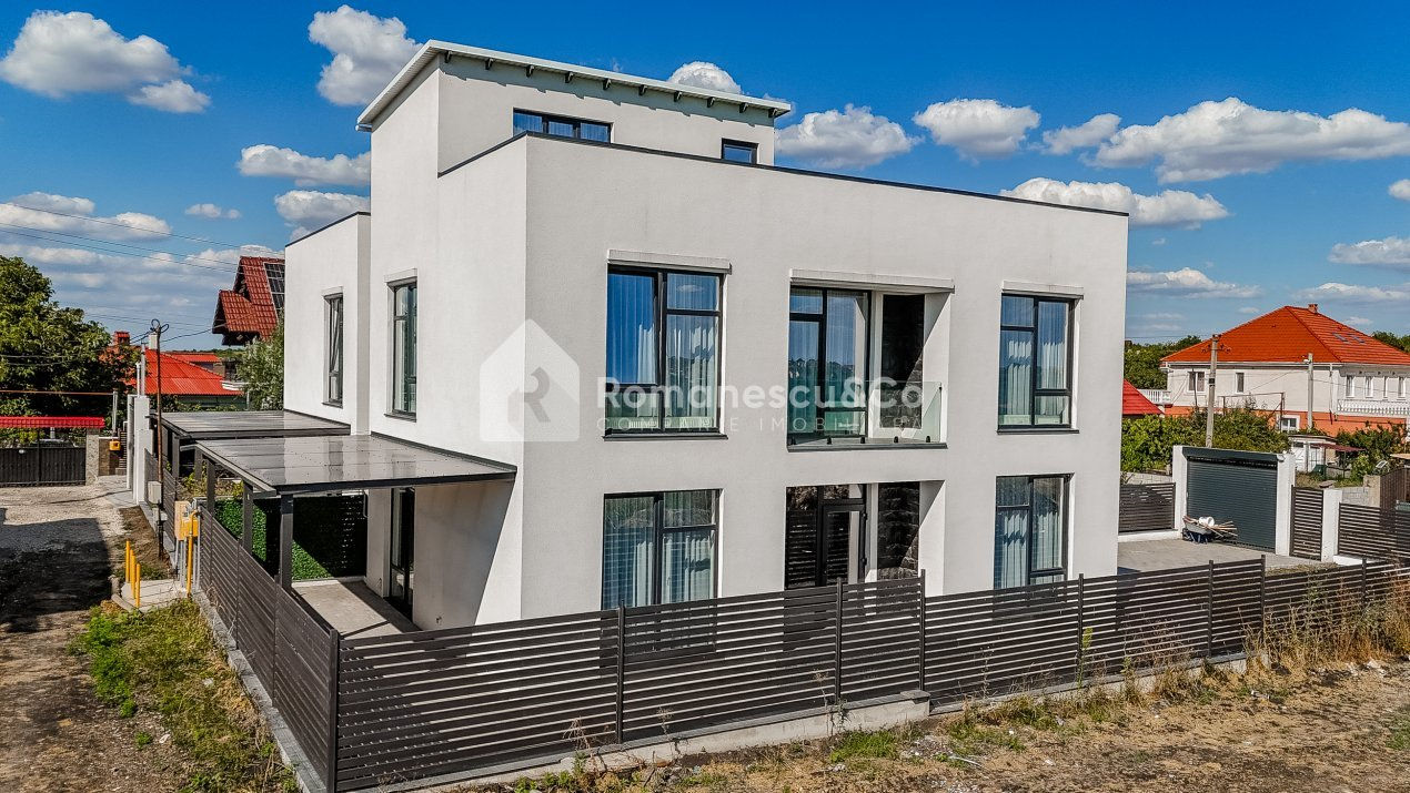 Casă în stil Hi-Tech, Durlești, str. Nicolae Dimo, 210 mp + 3 ari.