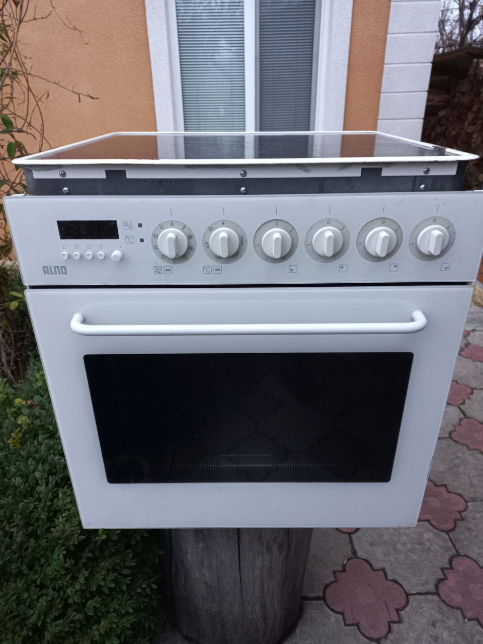 Продам электрическую духовку и варочную поверхность б/у