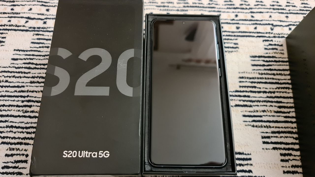 Samsung Galaxy S20 Ultra 5G. NOU!!!