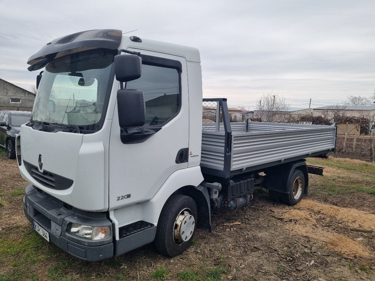 Renault Midlum 220
