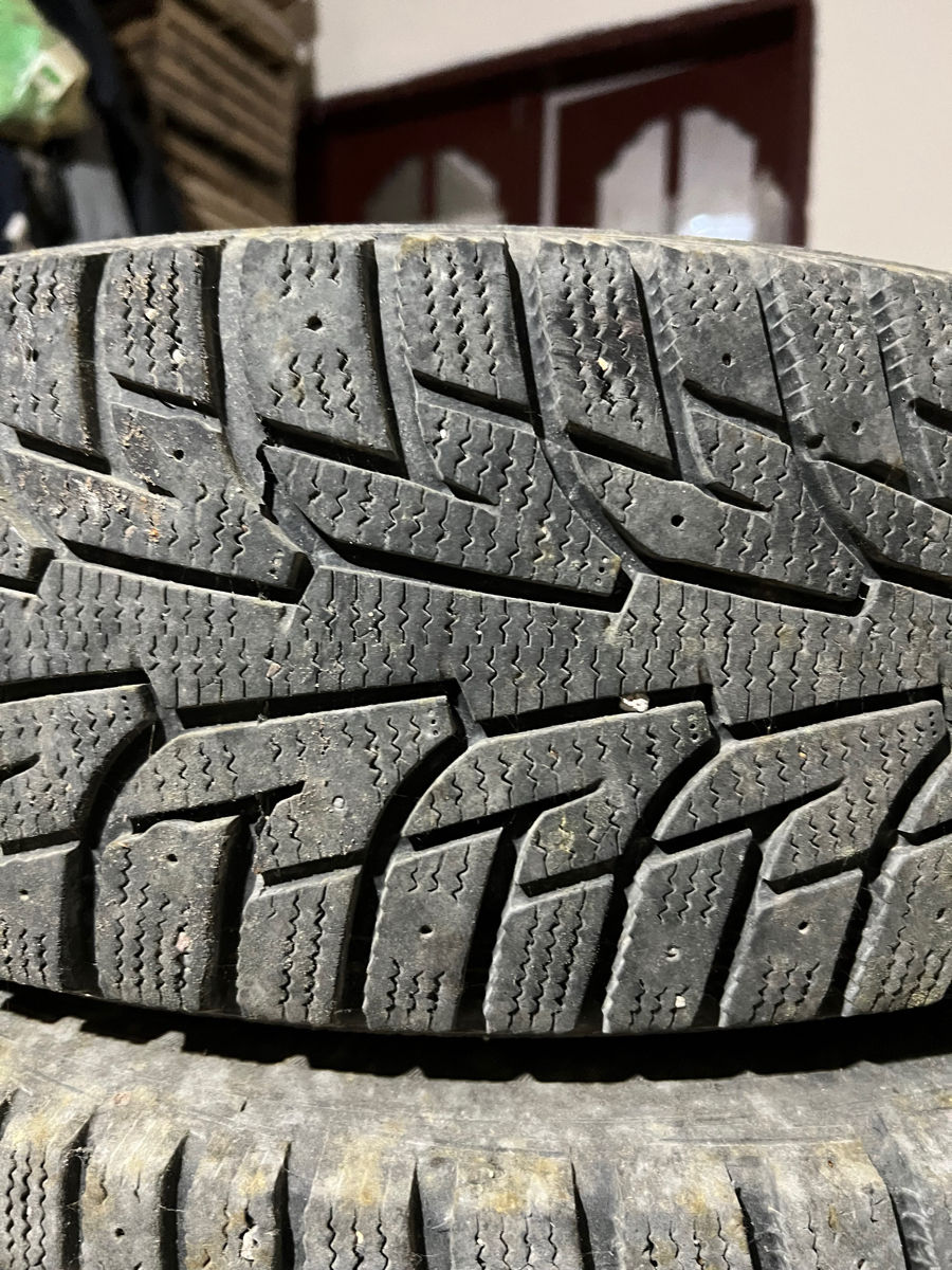 Vând jante și anvelope pentru Toyota Prius