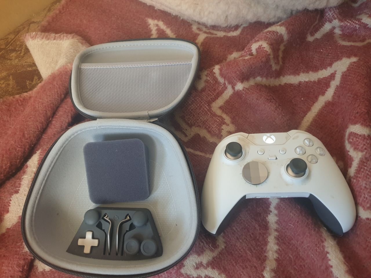 Xbox game pad elite